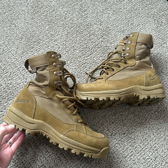 Danner | Shoes | Danner Tanicus 8 Coyote Leathered Tactical Boots ...
